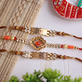 Gold Rakhi - Buy Gold Rakhi for Brothers | Rakhibazaar.com